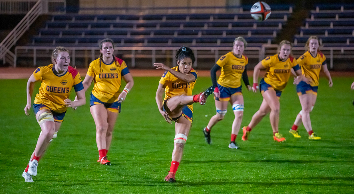 Women’s Rugby takes home silver medal - The Queen's Journal