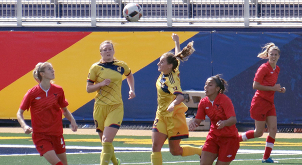 Back to winning ways for women's soccer - The Queen's Journal