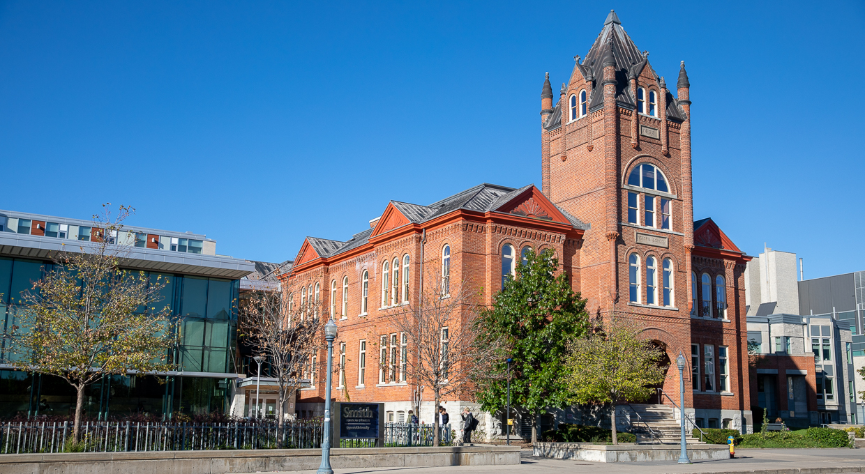 Commerce student arrested for trespassing in Goodes Hall - The Queen's ...