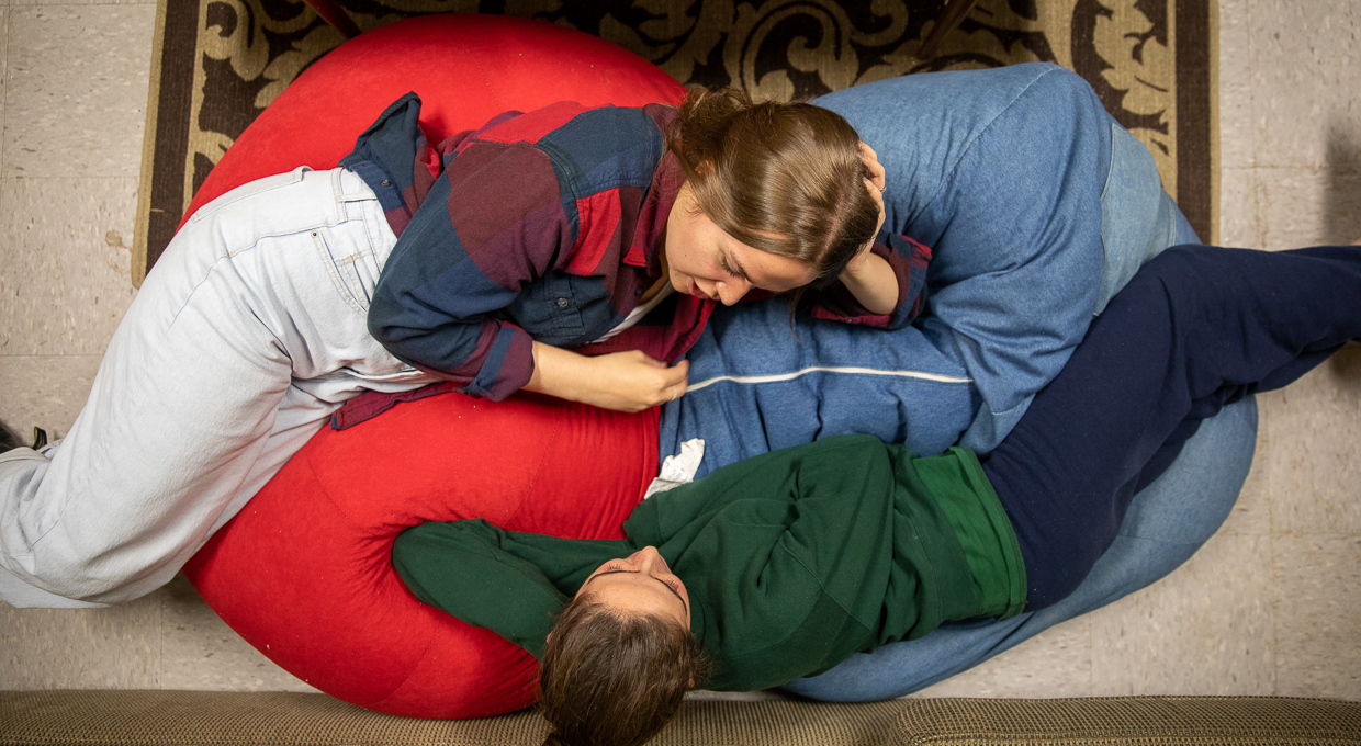 Don’t fall for the first-year lifelong friendship hype - The Queen's ...